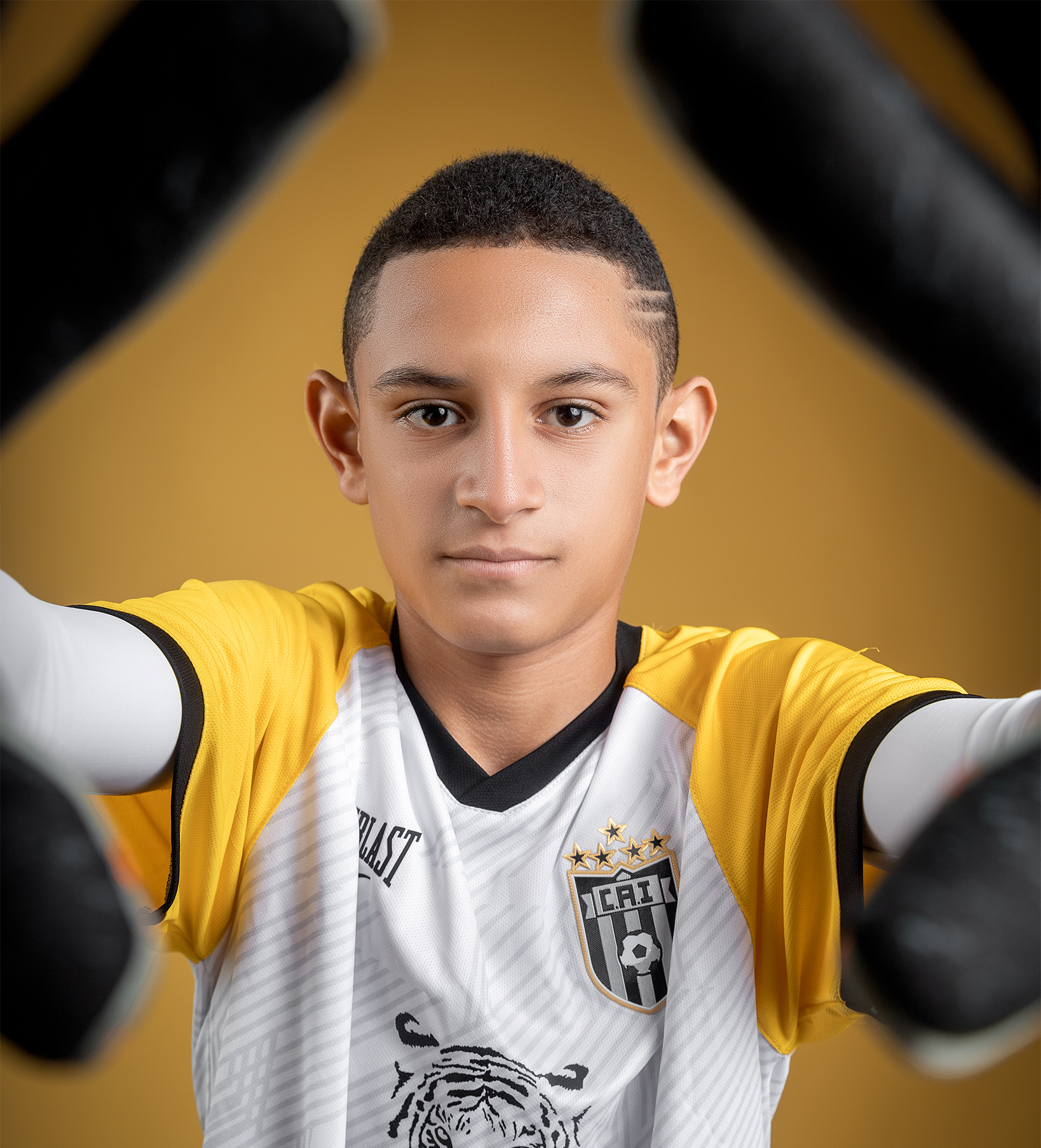 ¡Hola! Soy Kaleb Ruiz, un portero en formación.